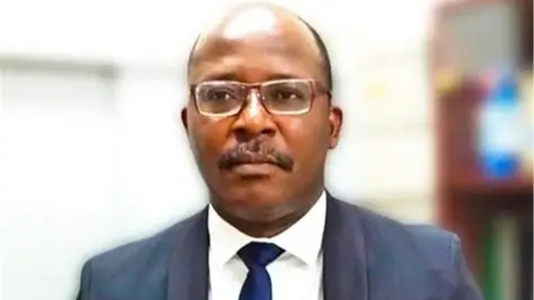 Université de Lomé : Le Prof Kossivi Hounaké fixe les priorités - LE TEMOIN